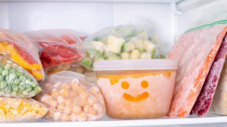 22 frozen foods you should always have in your freezer for cooking ...