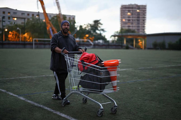 Soccer - How Paris suburbs became France's football factory
