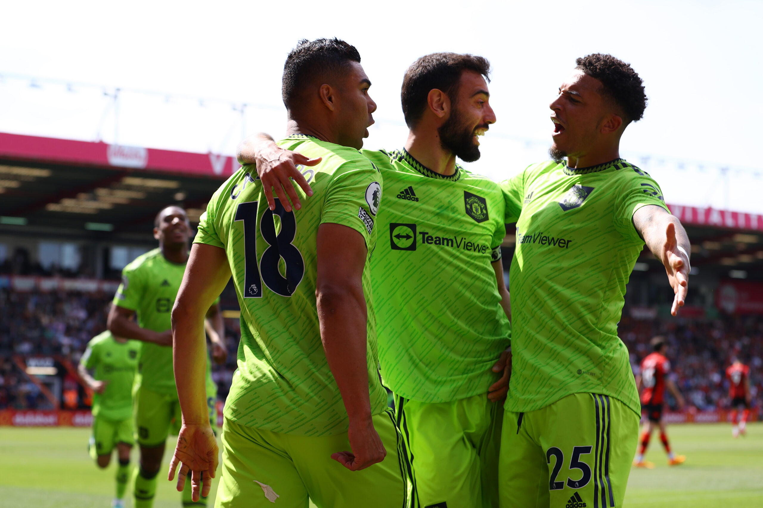 Manchester United, Casemiro e Sancho lasciano ufficialmente i Red ...