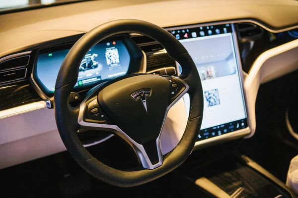 Turns out Tesla lasts longer than you think — just don't look at the ...