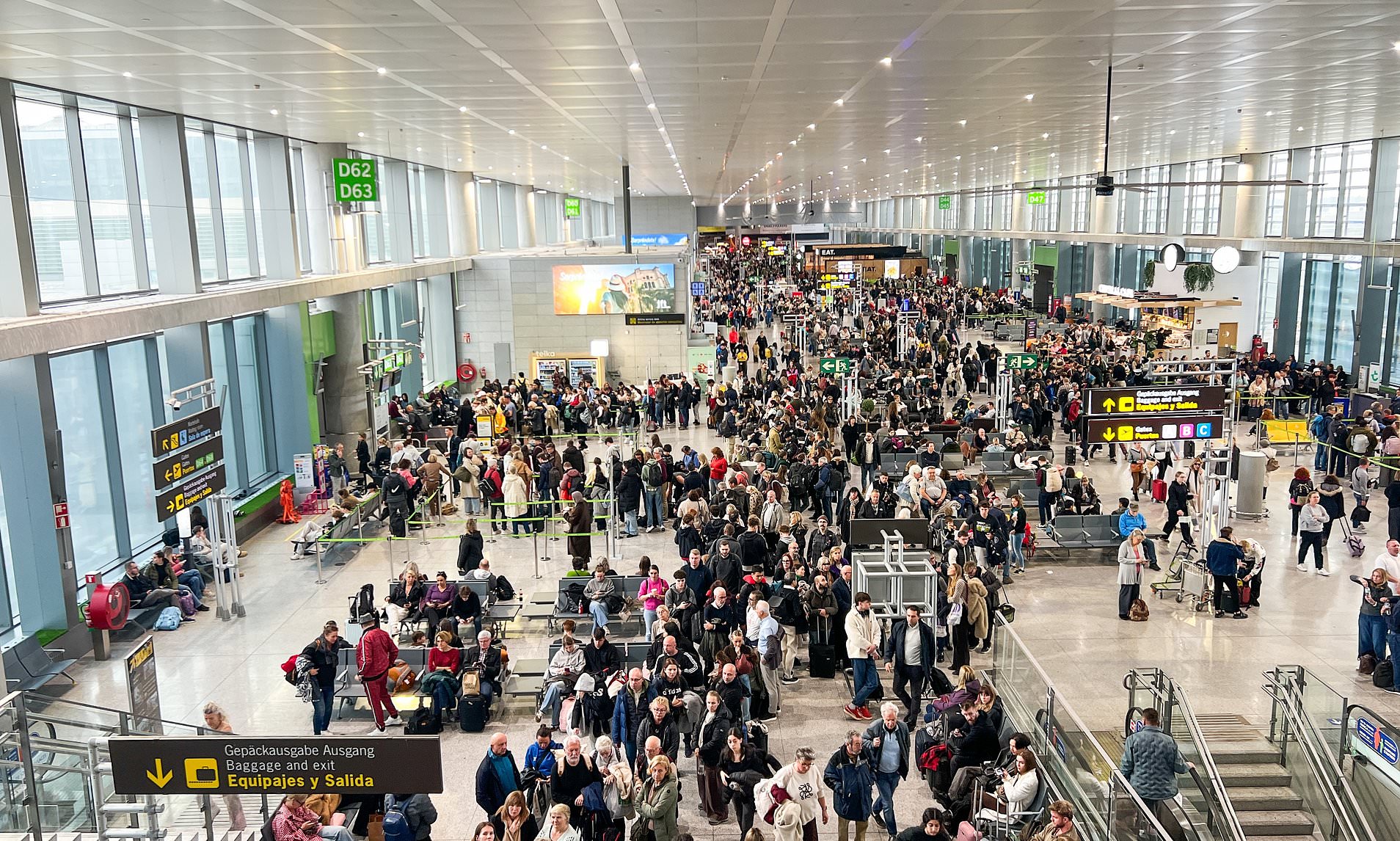 European border chaos could last two years as EU countries 'struggle ...