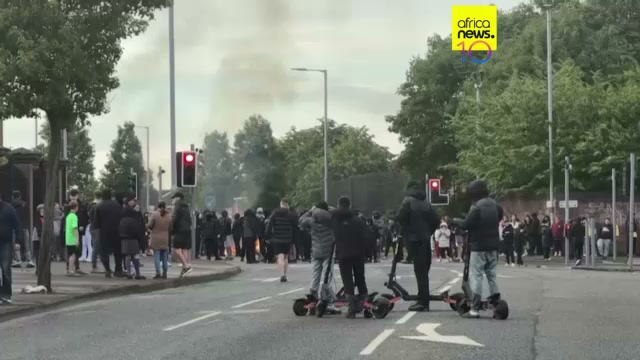 Irlande du Nord : manifestation anti-immigrés après une aggression par ...