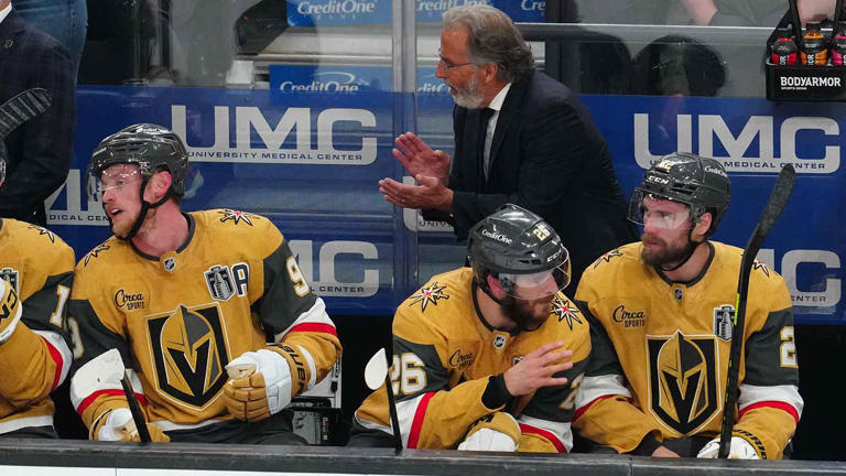 Golden Knights HC John Tortorella’s mic hilariously gives up mid-answer ...