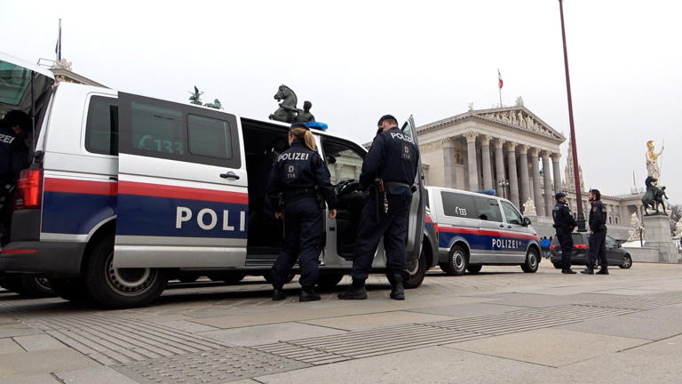 Großeinsatz der Polizei! Amok-Drohung gegen Parlament