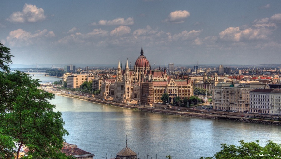 Hungarian government submits sweeping anti-corruption package in bid to ...
