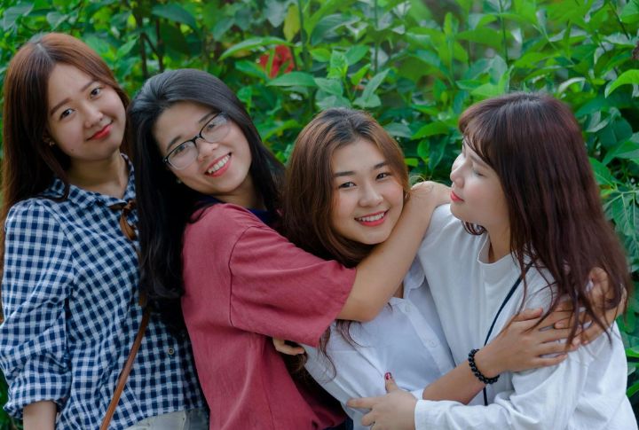 10 types of friends that are worth keeping forever