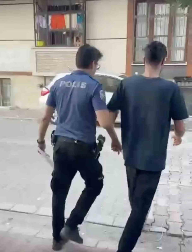 Yardım kolisi vaadiyle dolandırıcılık: 6 gözaltı