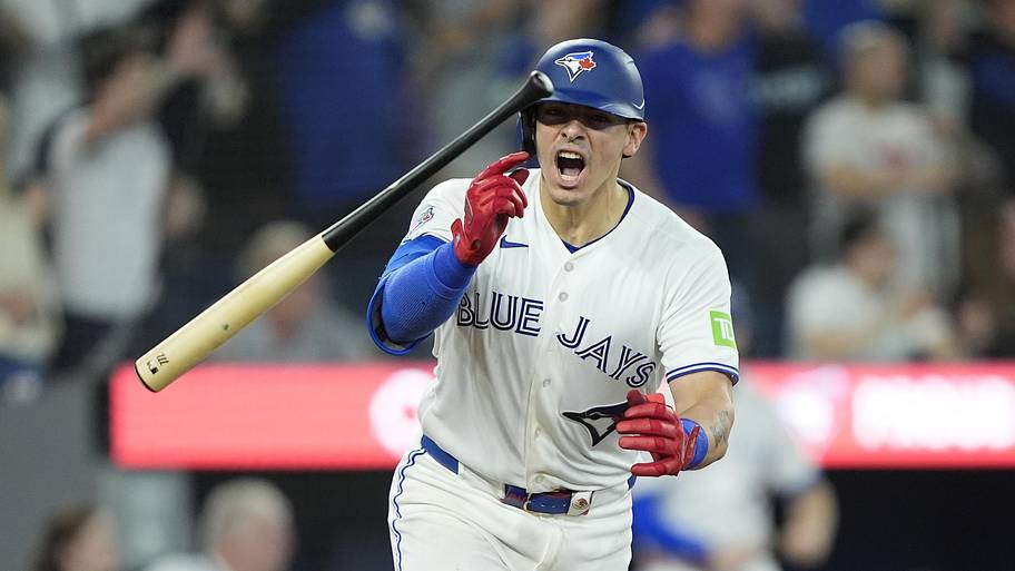 Career night for Dylan Cease, walk off propels Blue Jays past Phillies