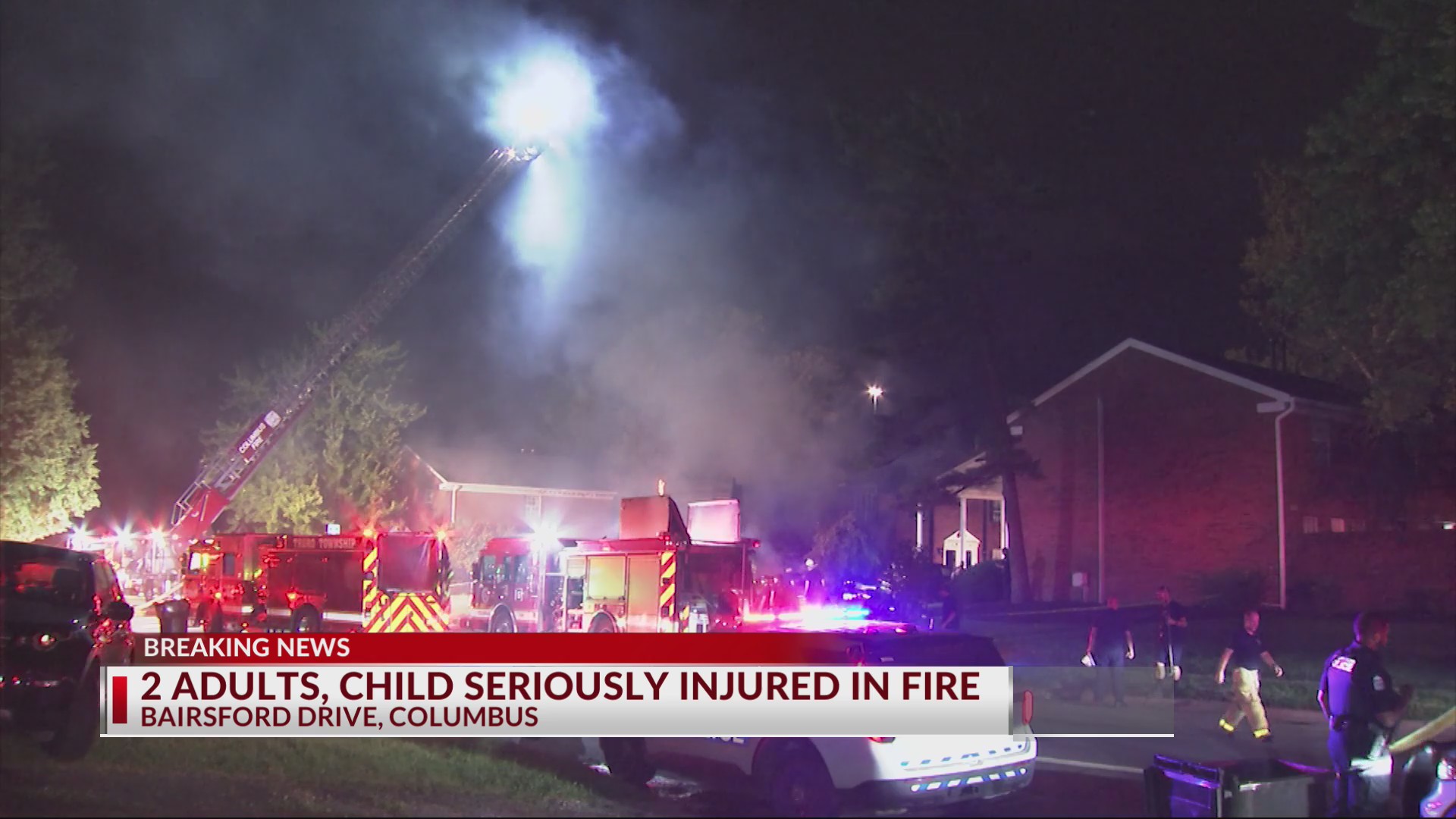 East Columbus fire injures three, destroys apartment building