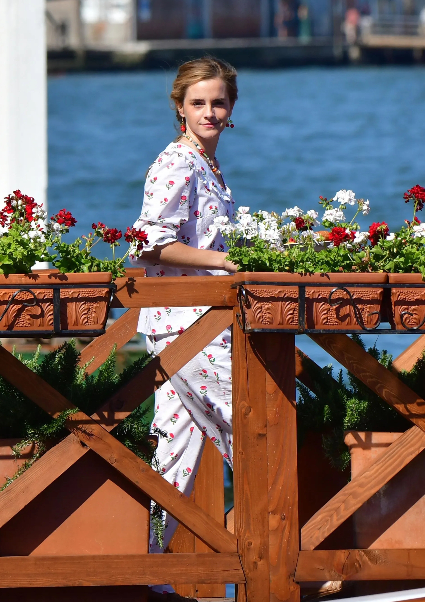 Emma Watson proves pajama dressing is anything but snoozy in celebrity ...