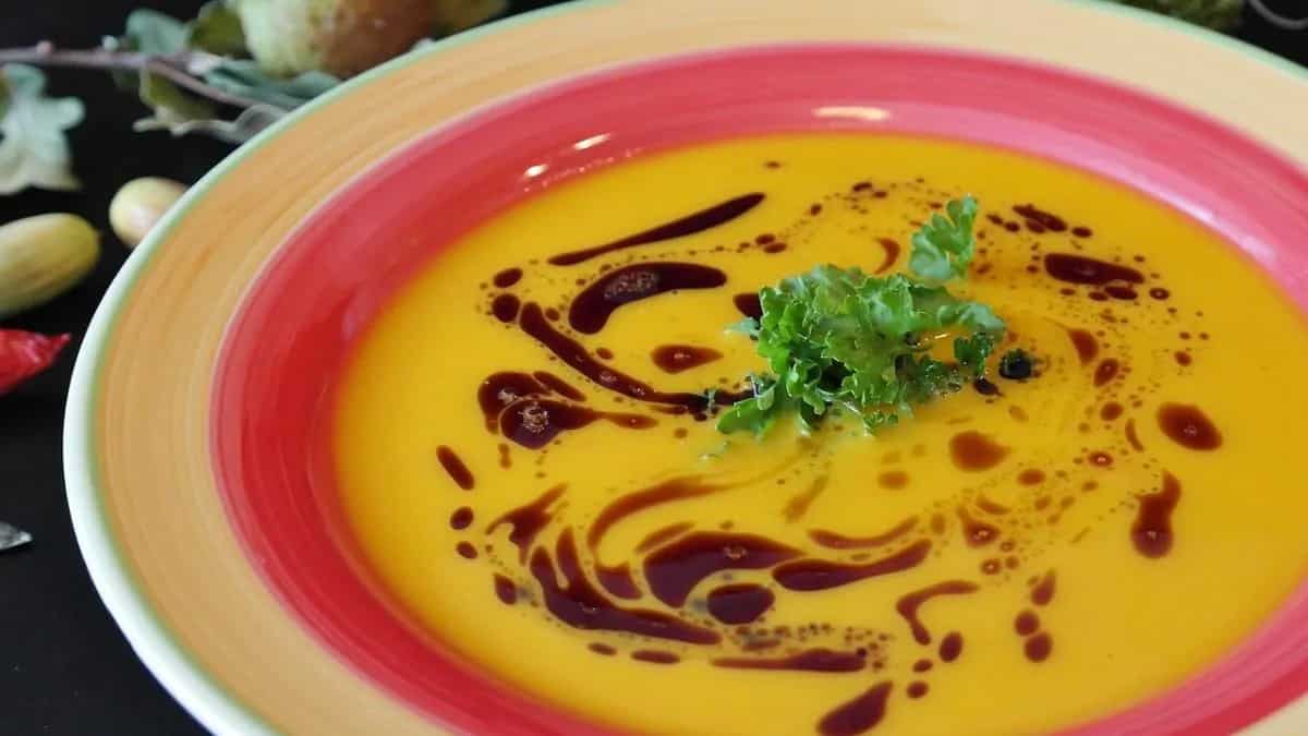Effortless blender heater soup recipes that end in empty bowls