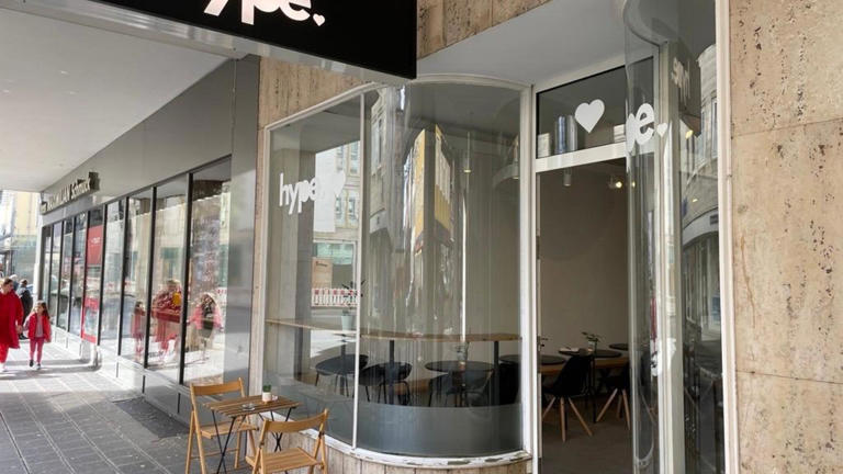 Beliebtes Innenstadt-Café hat plötzlich geschlossen - das ist der Grund