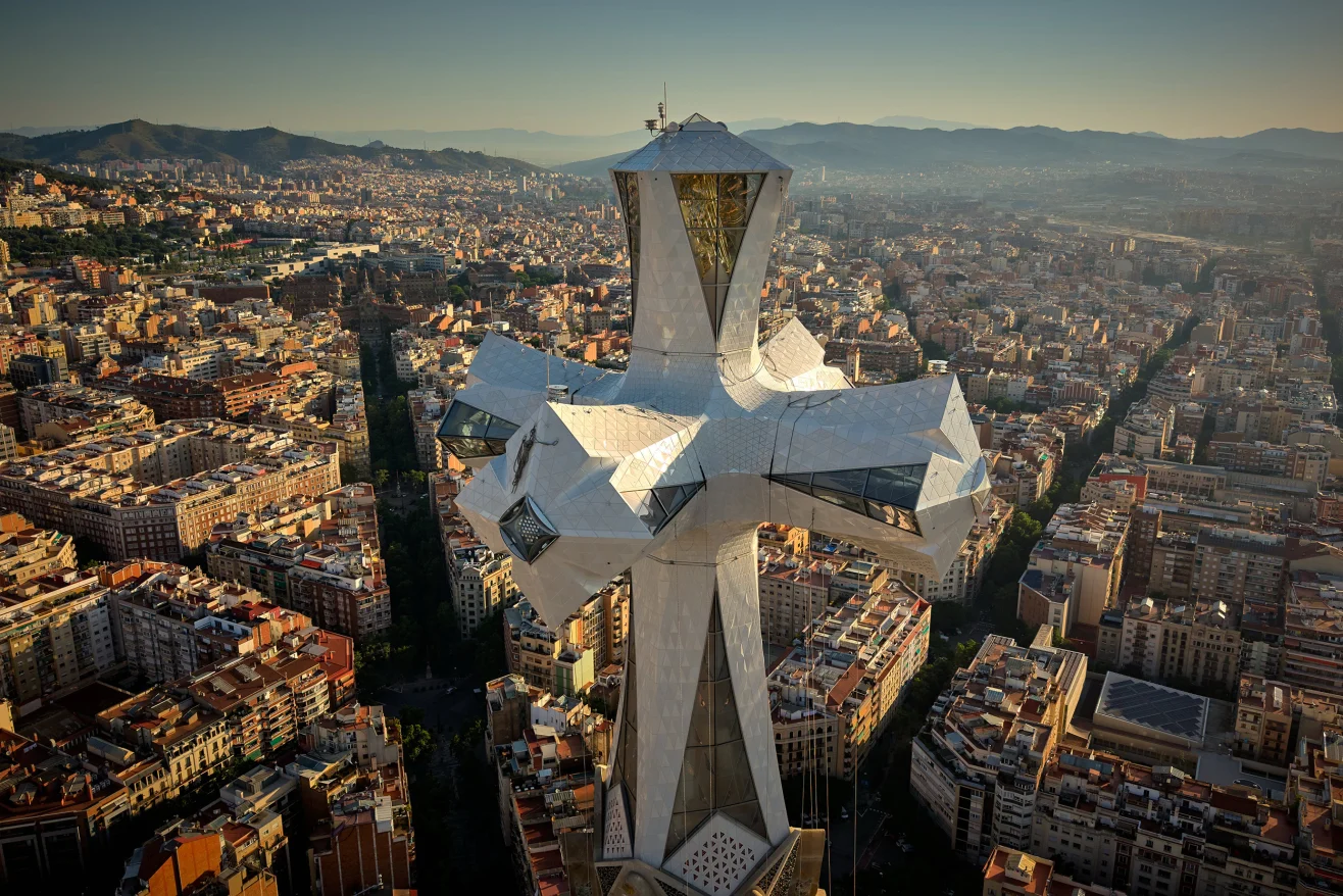 A jornada de 144 anos da Sagrada Família aproxima-se do fim, com a ...