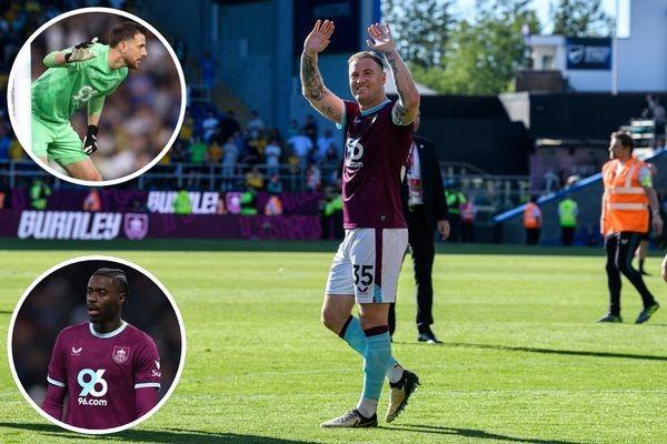 Cult hero Ashley Barnes in talks over extending Burnley stay