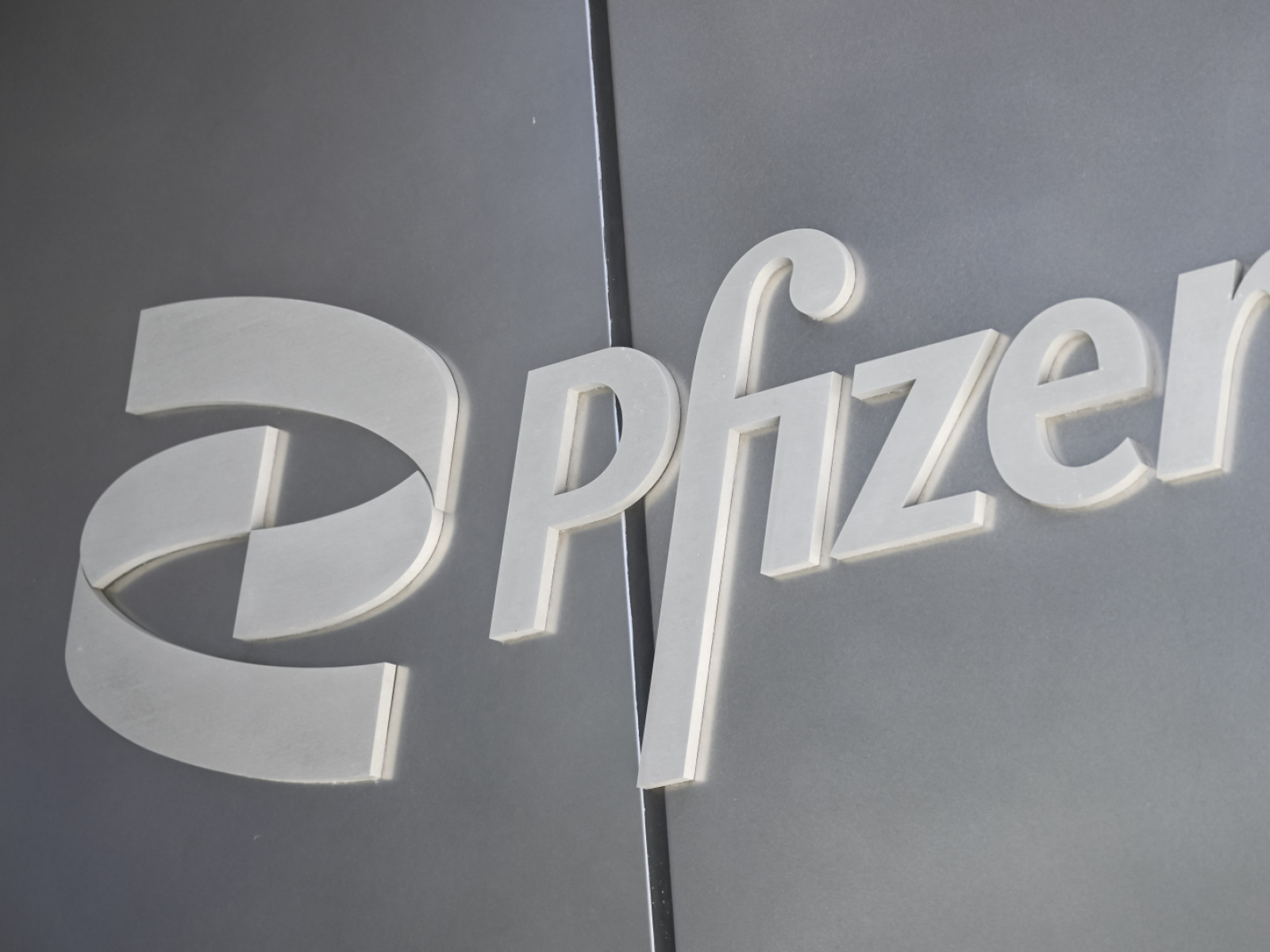 Pfizer überdenkt Investitionen in Deutschland