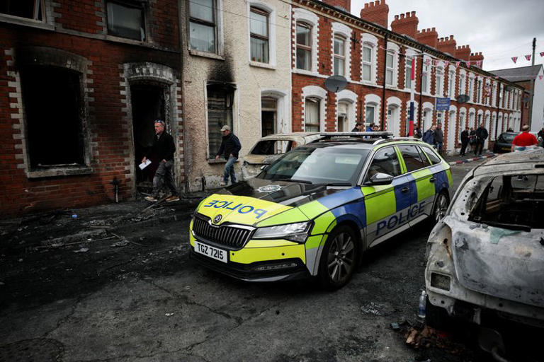 Anti-immigrant violence erupts across Belfast after knife attack