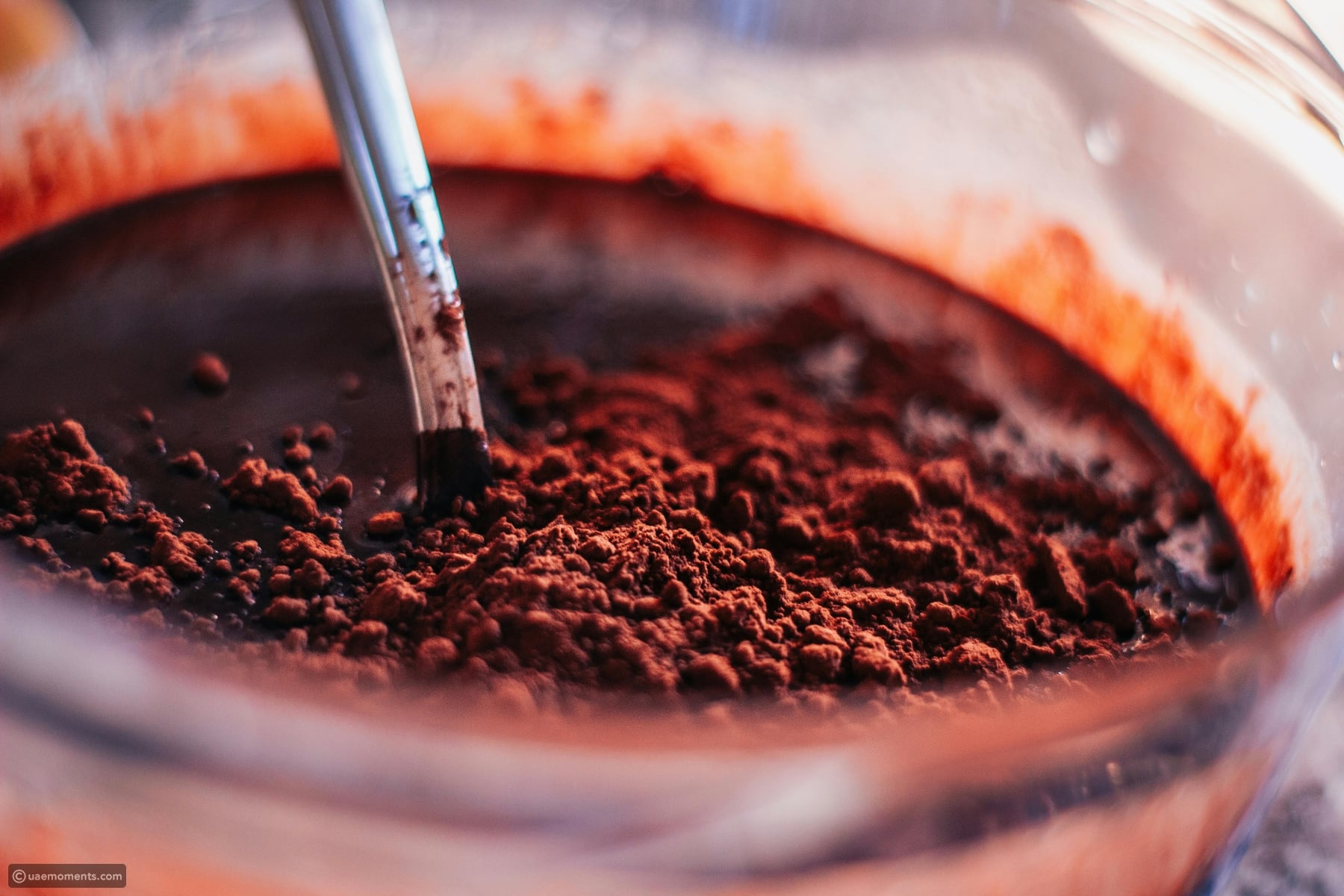 Easy 8 ingredient chocolate ice cream recipe no machine required
