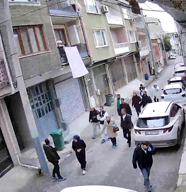 Eşini öldürüp cesedini parçalayan sanık için ağırlaştırılmış müebbet ...