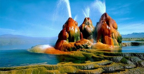 Families are planning road trips around the best natural wonders in ...