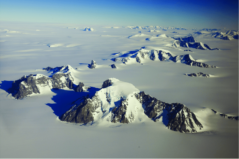 Antarctica’s strange Egypt-like ‘pyramid’ is fueling theories about a ...