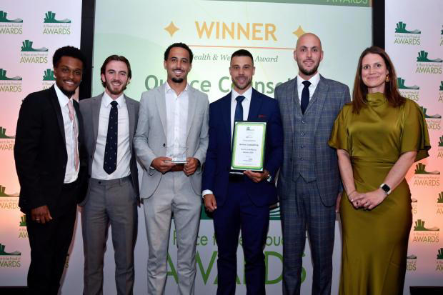 Award for counselling team with boxing gym working with Basingstoke schools