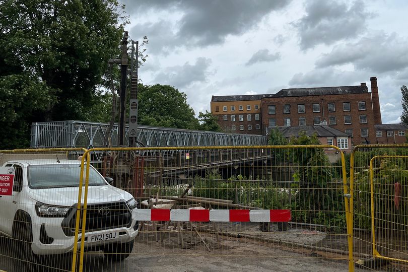 'Stay away' warning issued as security deployed to 'highly dangerous ...