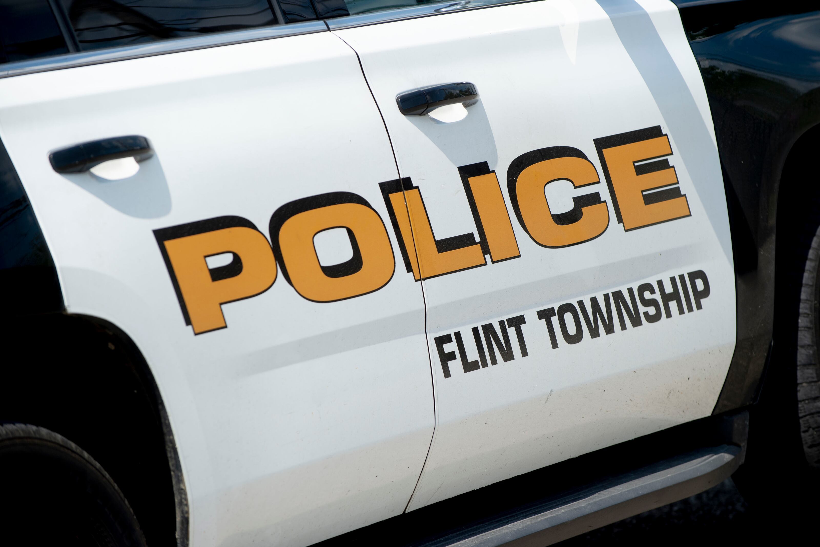 Mt. Morris Township man dies in I-75 crash that shut down highway