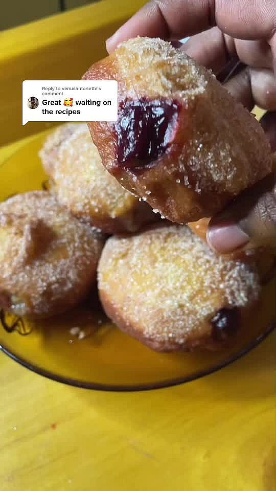 Homemade sorrel jam recipe apple filling preview