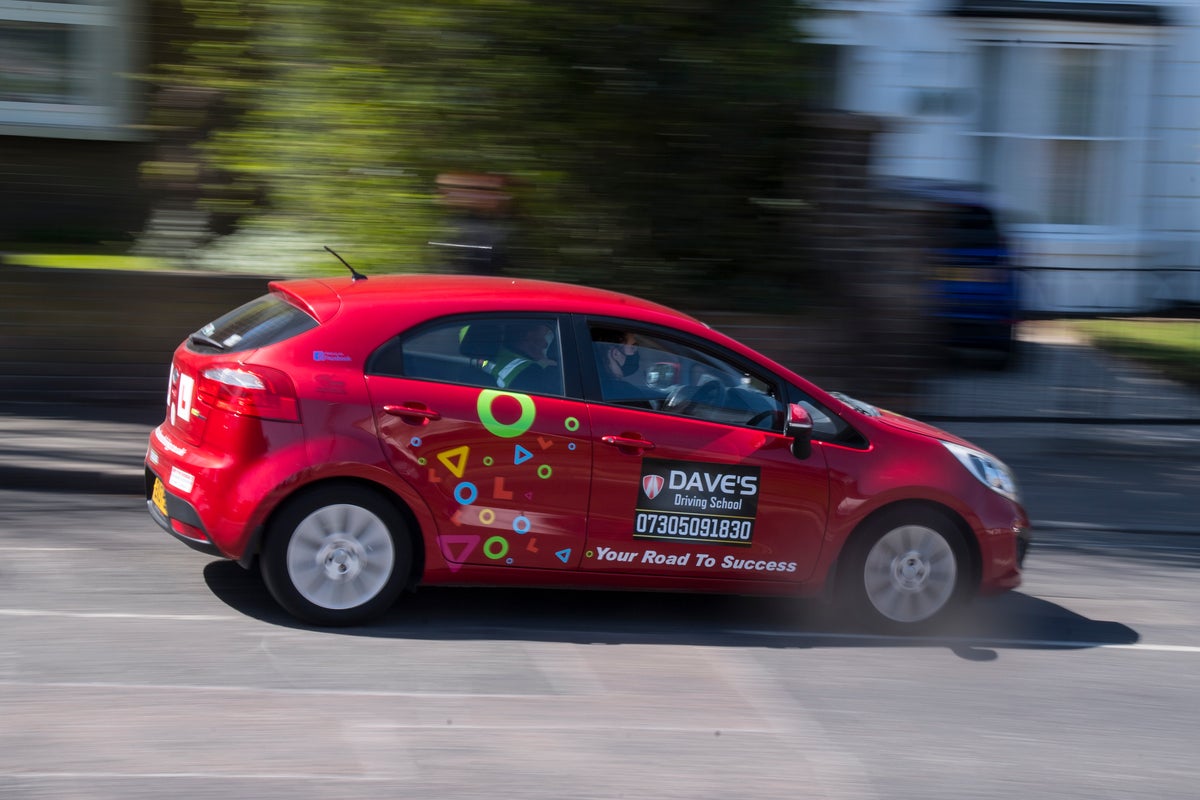 Learner drivers waiting until they are ready as test pass rate soars