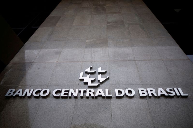 Brazil Senate committee backs central bank autonomy despite Lula resistance