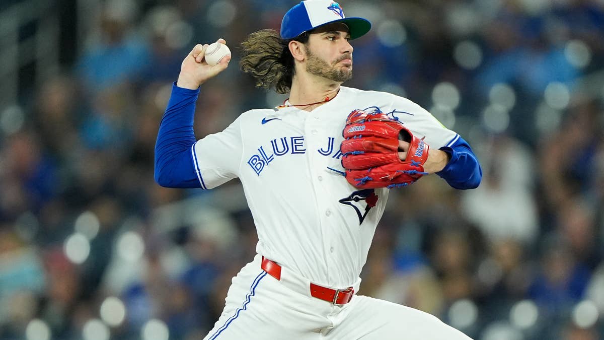 Blue Jays' Dylan Cease makes dominant return from IL