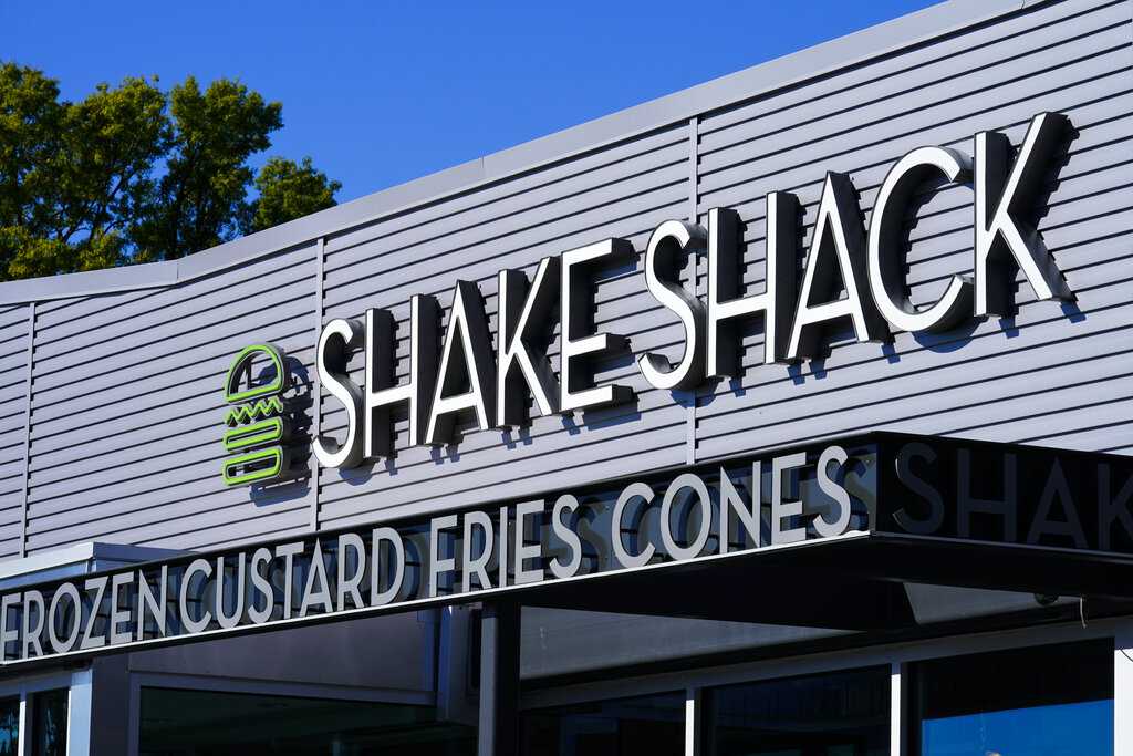 Shake Shack announces opening date for fifth location in Greater Cincinnati