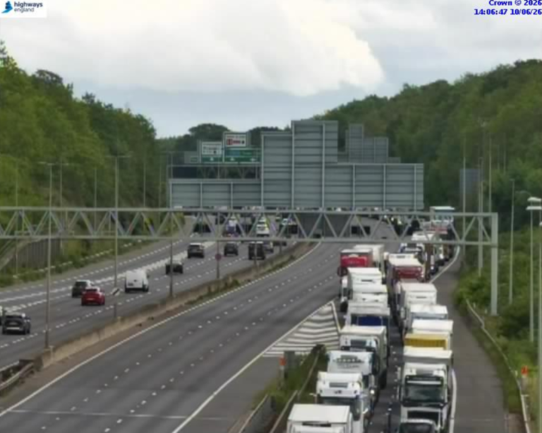 Dartford Crossing bridge closure causes huge queues on M25