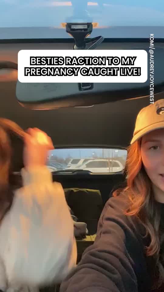 Bestie reacts to my pregnancy