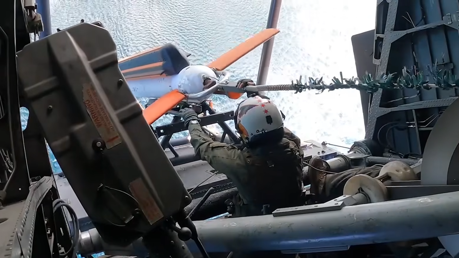 Watch how the US Navy is destroying Iranian sea mines