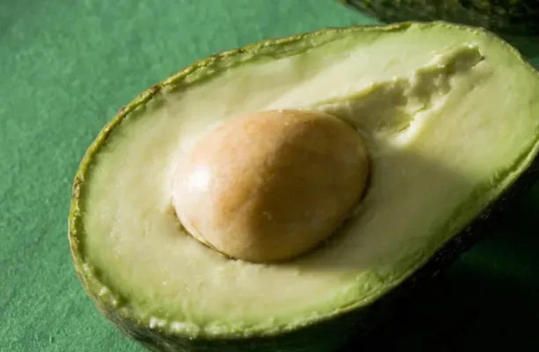 Avocado toast vs. peanut butter toast: The ultimate healthy fat bomb