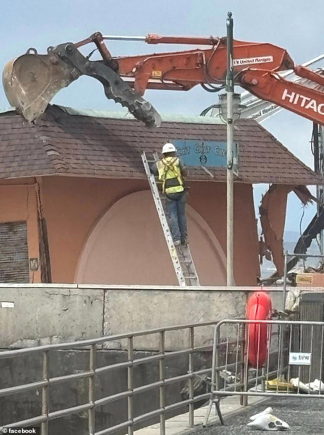 Iconic California pier begins crumbling into the ocean, forcing cafe ...
