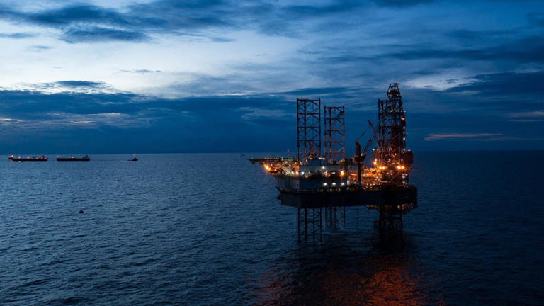 Shell-led partnership finds oil at Namibia’s PEL 0039 with Merlin-1X