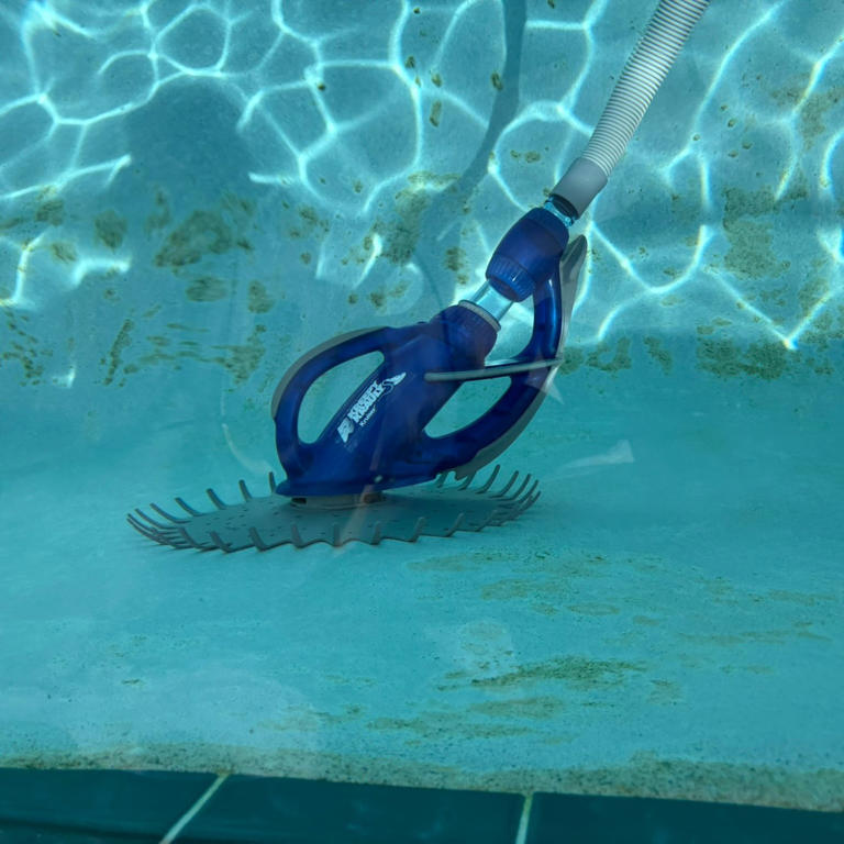Which suction pool cleaner actually works? We tested 6 models