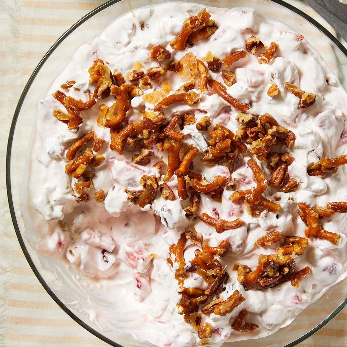 Strawberry crackle salad