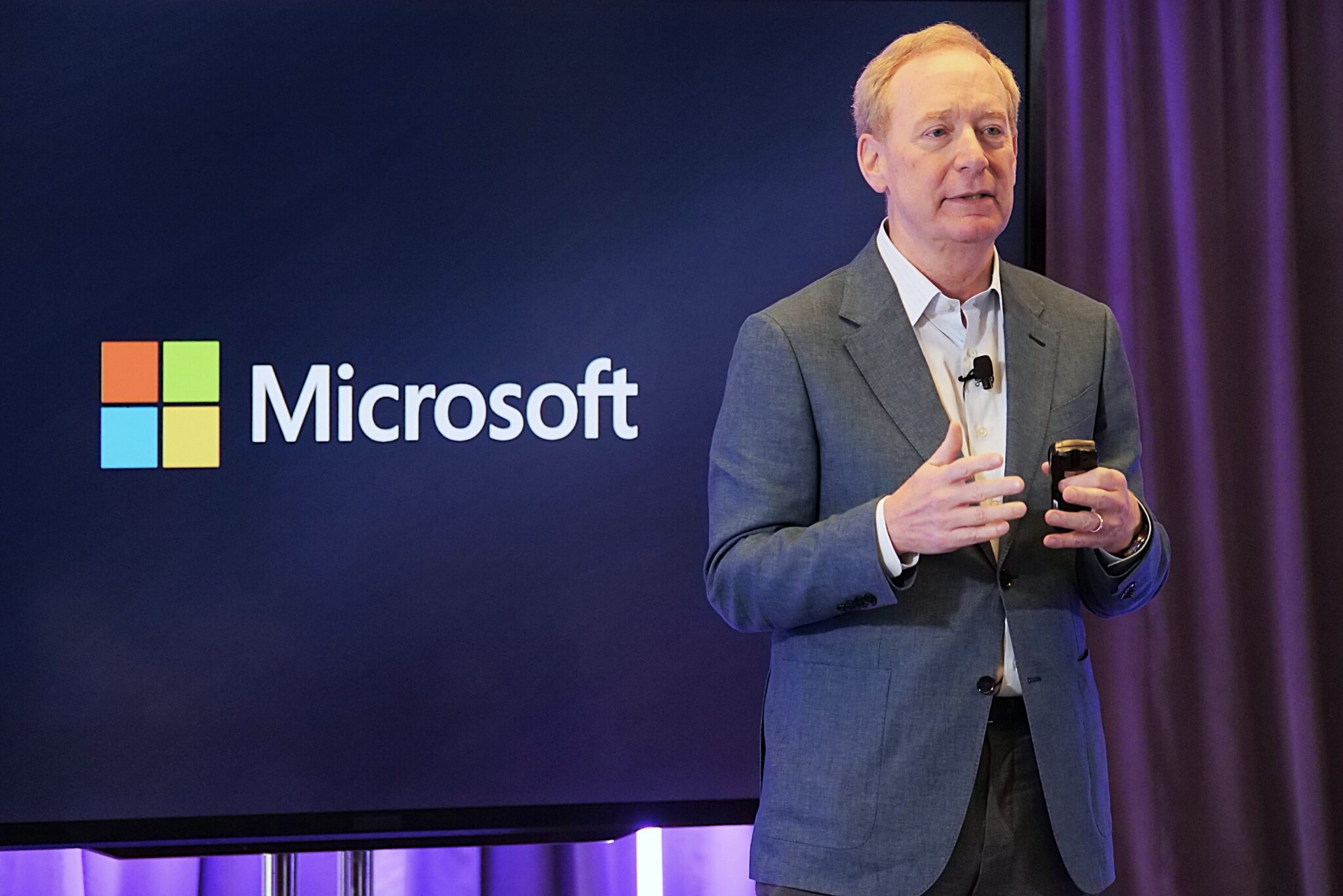 Microsoft’s Brad Smith: Graduates jeering AI are 'telling us what we ...