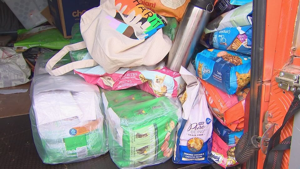 Pet food pantry on Pittsburgh’s North Side forced to shut down while it ...