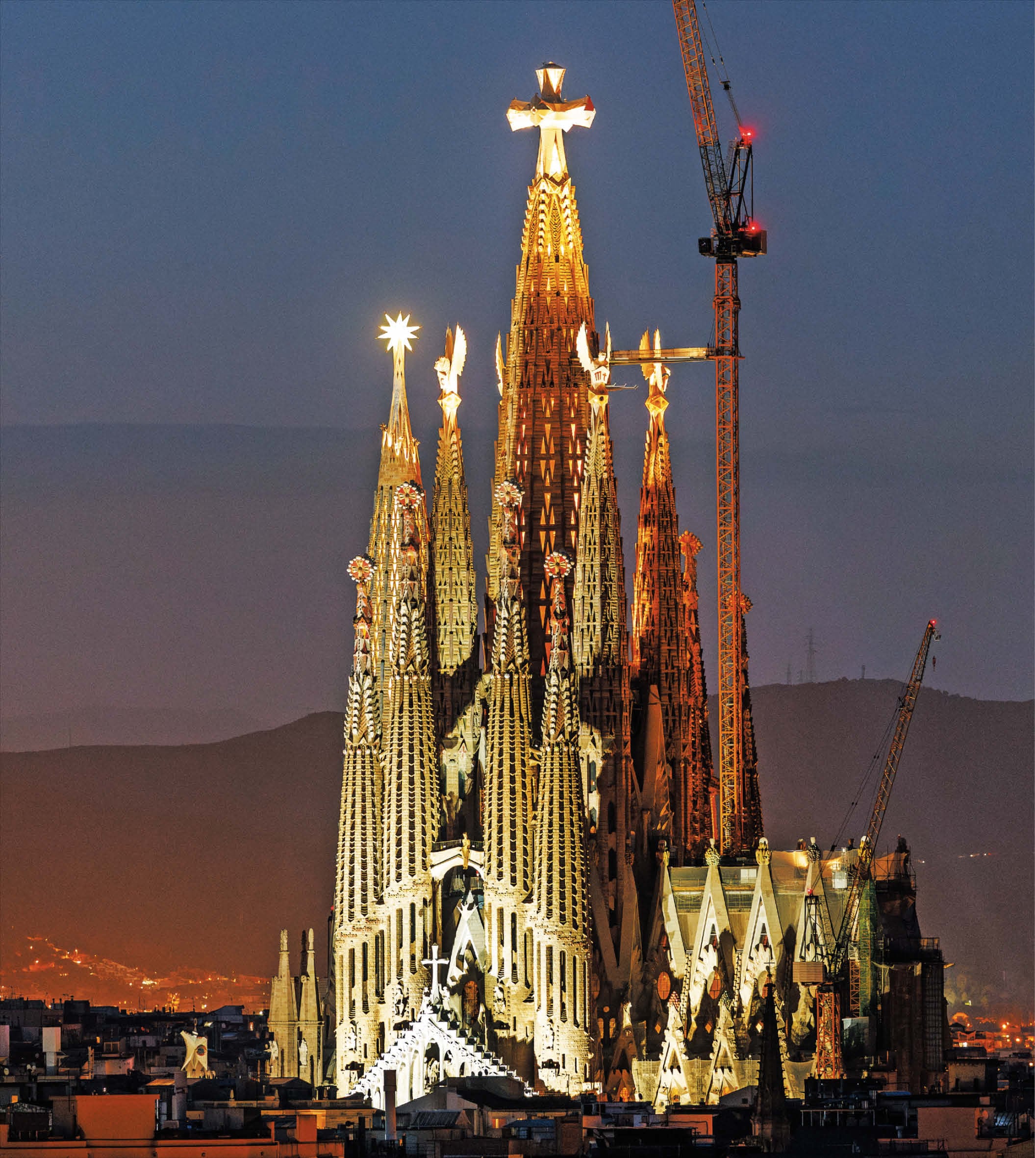 Pope blesses Sagrada Família's completed tower of Jesus Christ