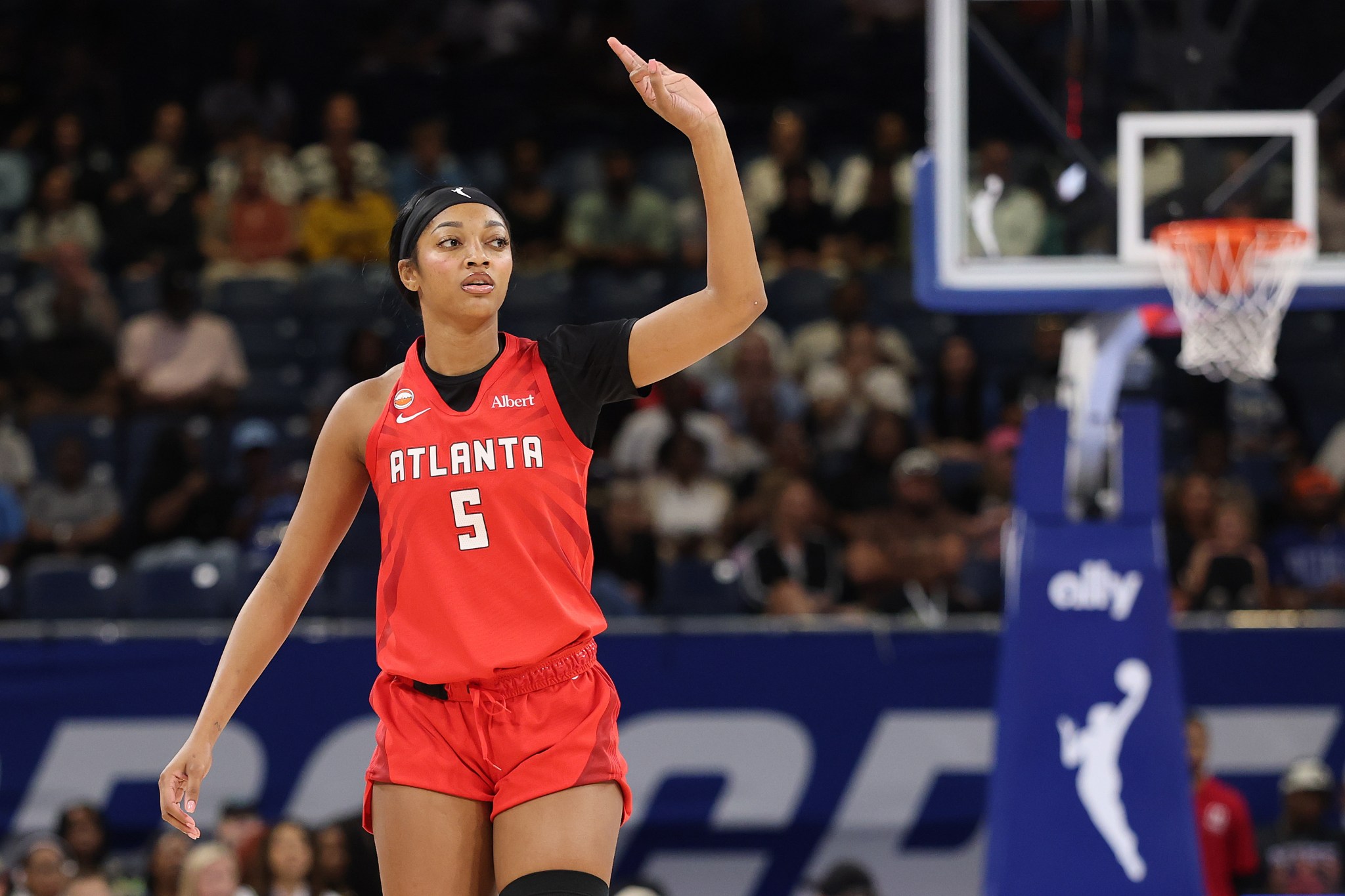 Angel Reese downplays historic feat after Dream defeat Sky