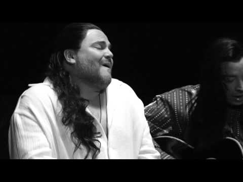 Throwback: Jack Black και Jimmy Fallon τραγουδούν το «More than words ...