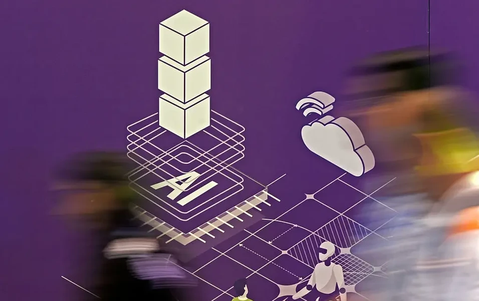 AI leaders push shift from bigger models to adaptive systems
