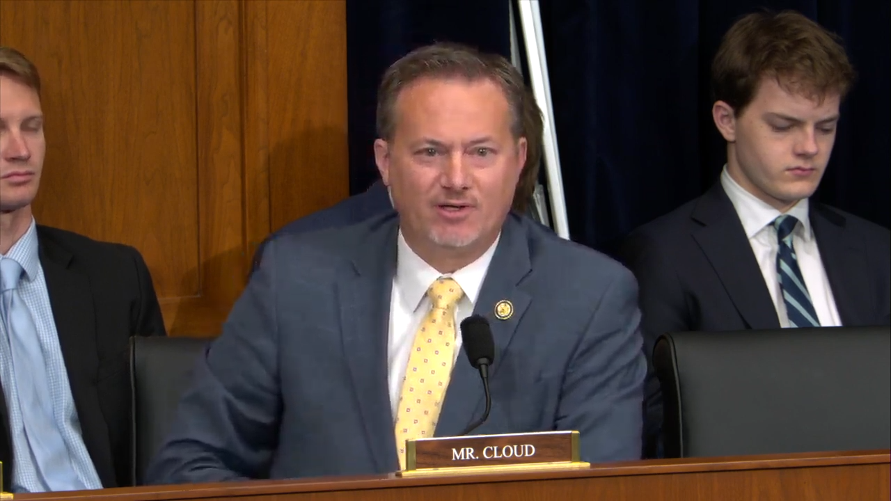 'Do you have any homeless people living with you?': GOP rep. tries to ...