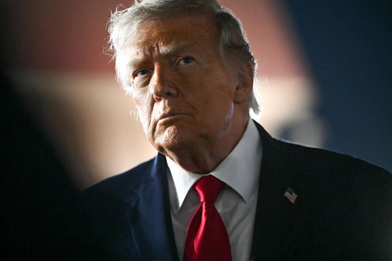 Trump says 'praise be to Allah' in early-morning rant over Iran war