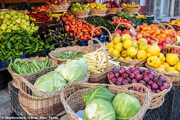 The overlooked cheap vegetable experts say is a secret weapon for ...