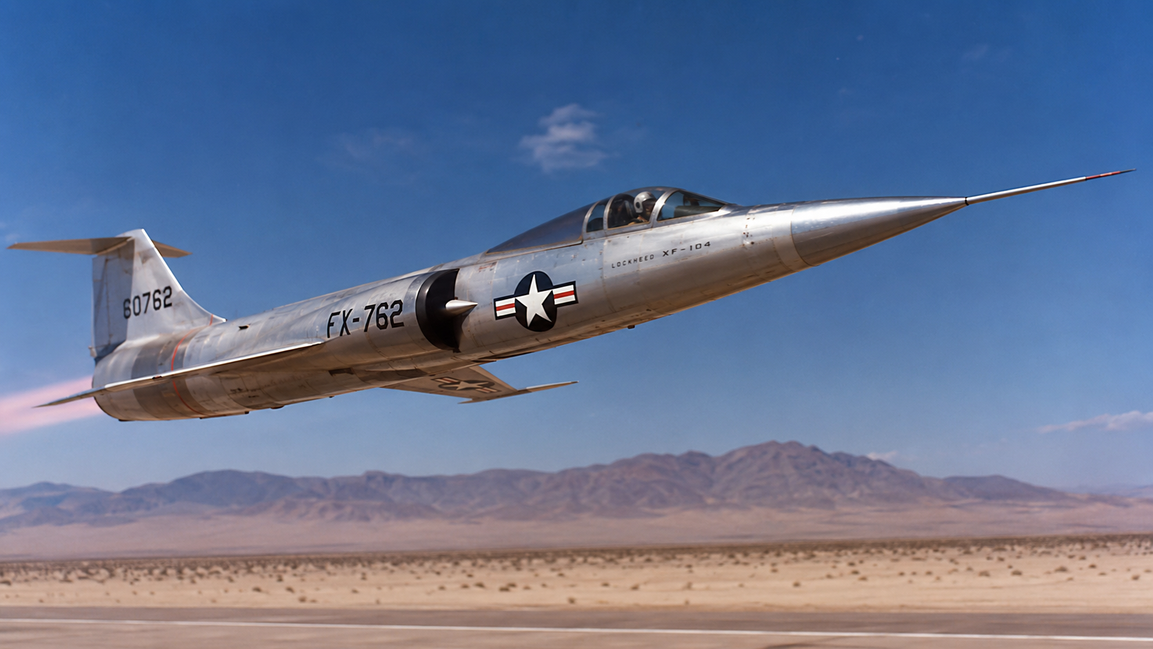 The F-104 Starfighter - Lockheed built it to kill MiGs and almost ...